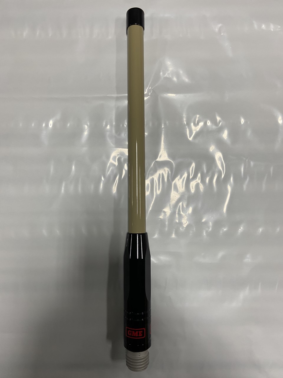 GME ORIGINAL AW4704TB TAN 2.1DBi HEAVY DUTY UHF WHIP ON